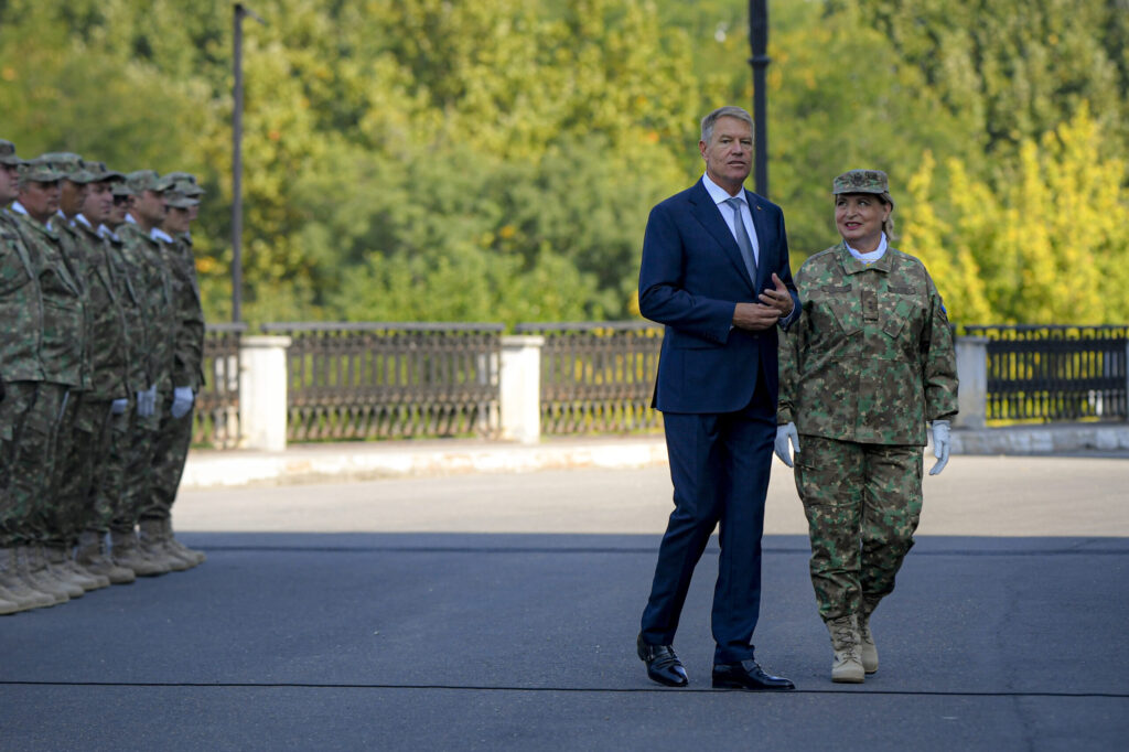 Generalul Florentina Ioniță, fostă conducătoare a Spitalului Militar ...