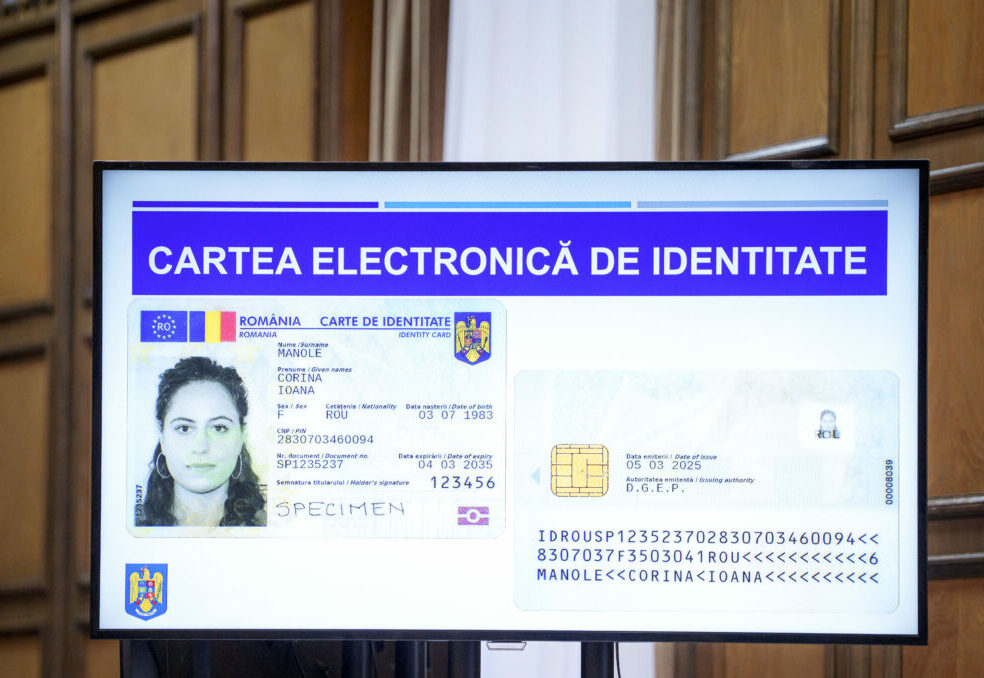 Cartea de identitate electronică va înlocui cardul de sănătate și ...