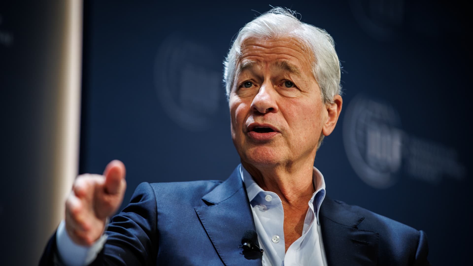 Jamie Dimon critică rar politica de imigrație a lui Trump: 'Nu-mi place ...