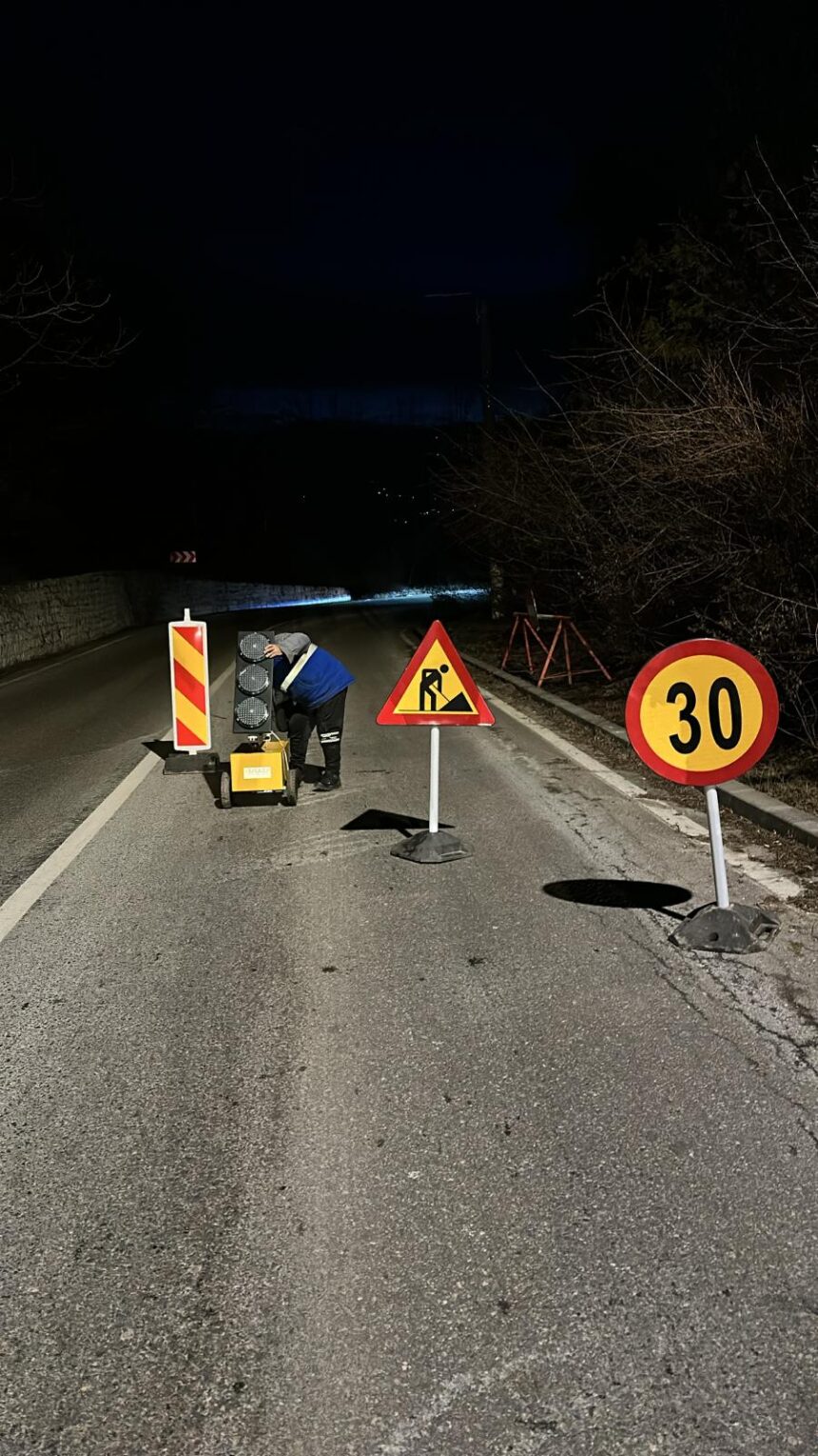 Zidul de sprijin al unui drum din Câmpina s-a surpat. Trafic ...