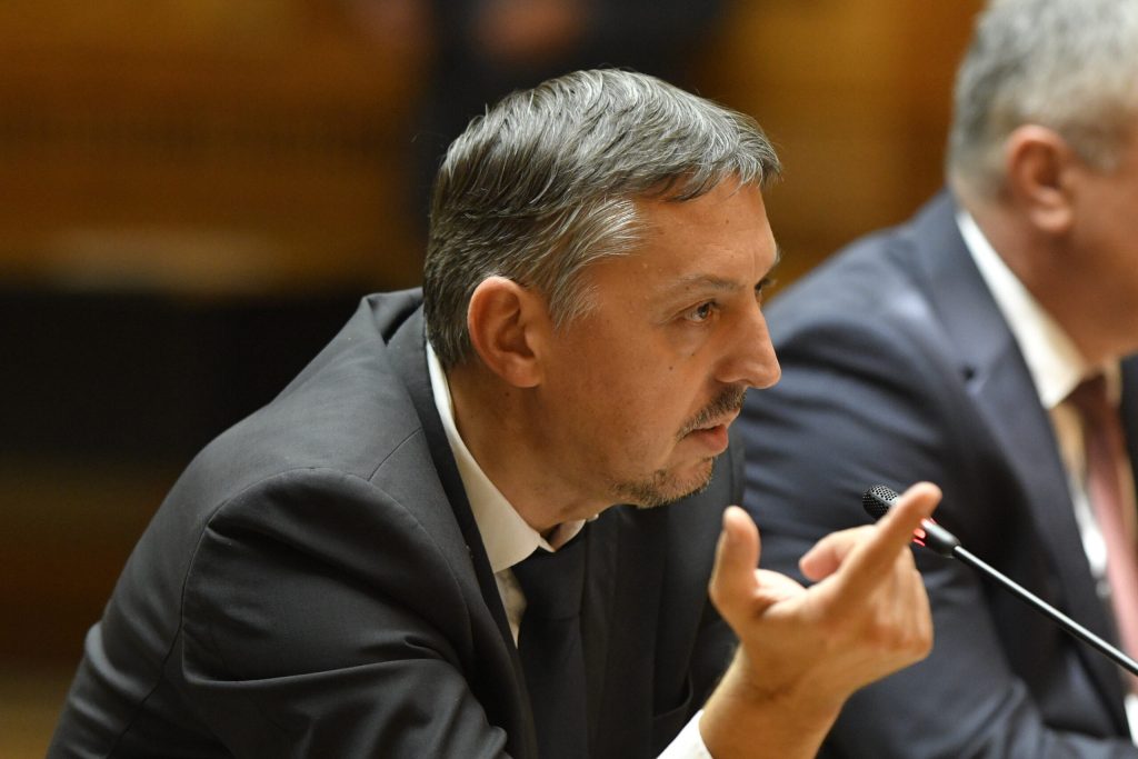 Daniel David despre bugetul Educației: este simultan în mai multe stări ...